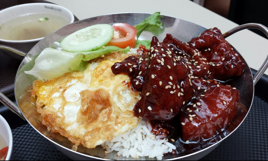 Pork Ribs Rice - Ya Fu Mini Wok Zhi Char - Food Republic's photo in ...