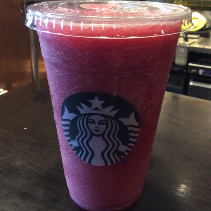 Raspberry Black Currant Frappuccino - Starbucks Coffee (สตาร์บัคส์)'s ...