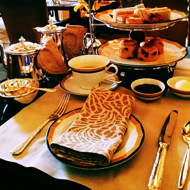 Peninsula Afternoon Tea Set for Two