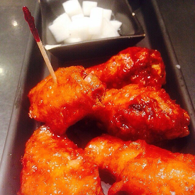 ไก่ทอดบอนชอน รสเผ็ด - BonChon Chicken (บอนชอน ชิคเก้น)'s photo in ...