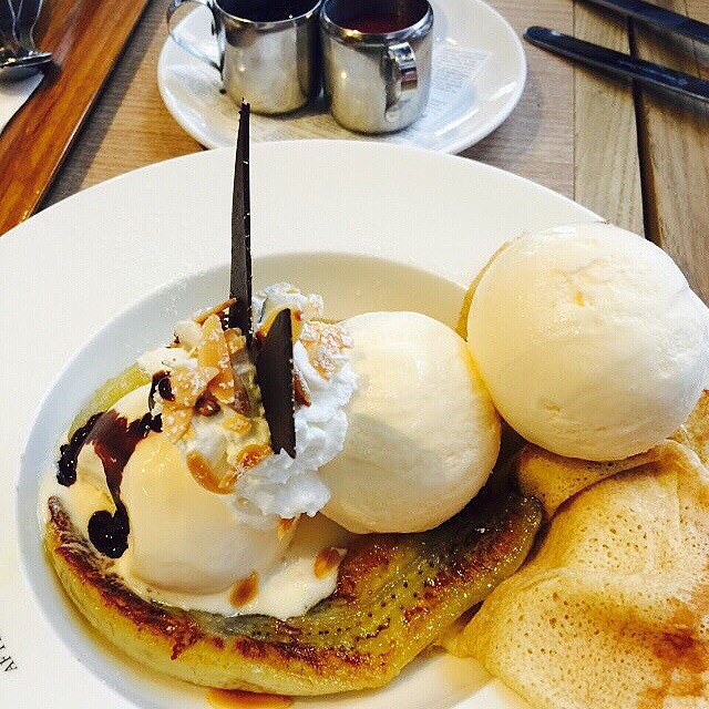 Chocolate Banana Pancake - After You (อาฟเตอร์ ยู)'s photo in Sam Sen ...