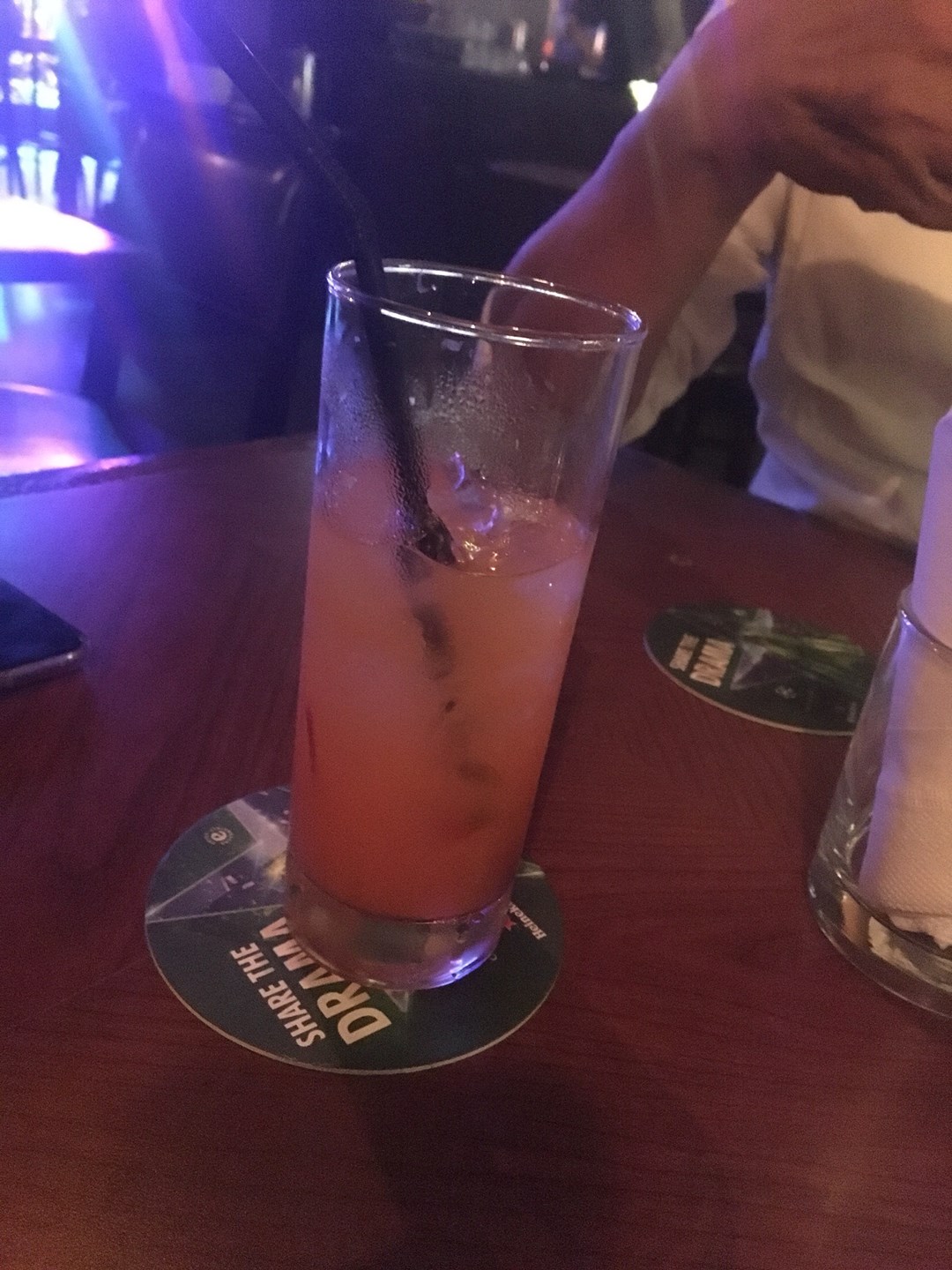 M1 Bar的相片 – 香港尖沙咀的西式酒吧 | OpenRice 香港開飯喇